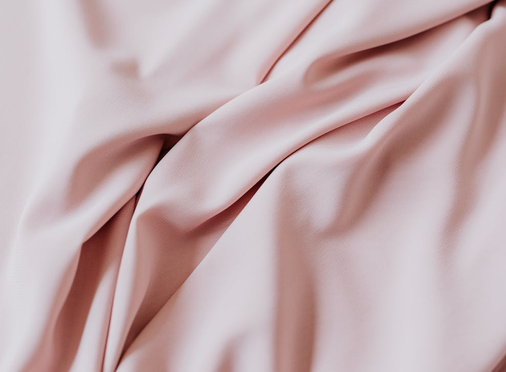 Wild Silk vs Mulberry Silk: Sources, Prices & Uses – Mayfairsilk